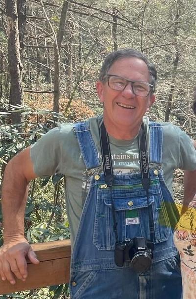 Michael Gene Mike Hughes | Obituaries | The Daily News