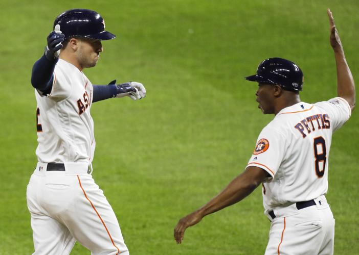 Photos: World Series Game 6 | In Focus | The Daily News