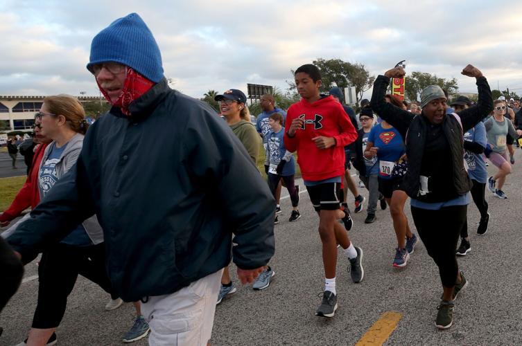 Hundreds compete in Daily News Press Run | Local Sports | The Daily News