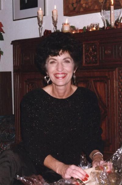 Sandra Stanley | Obituaries | The Daily News