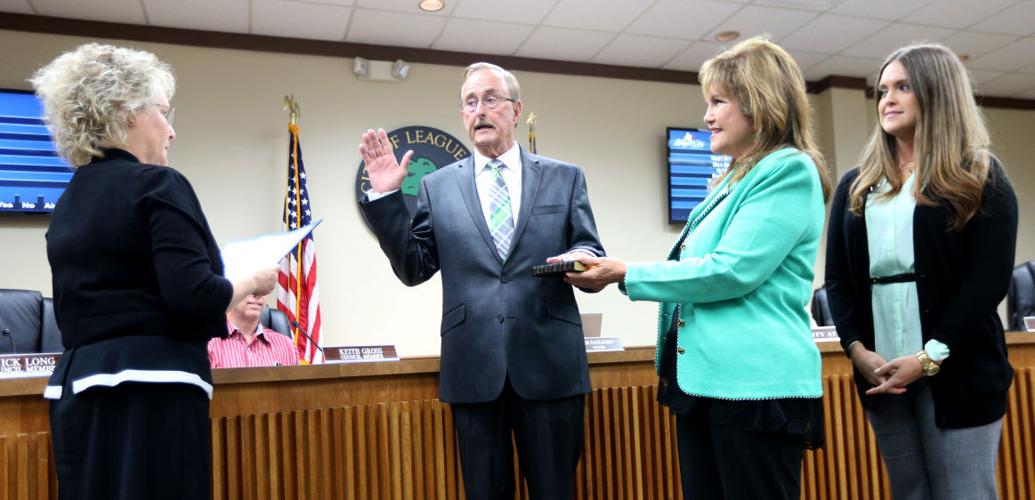 Pat Hallisey kicks off tenure as League City mayor | Local News | The ...