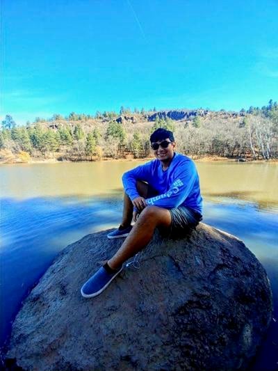 Scholarship winner: Jonatan Reyes | Special Sections | The Daily News