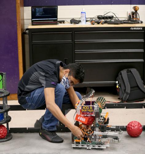 Galveston robotics team advances to world competition | Local News ...