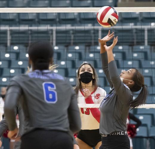 Short-handed Clear Springs battles, but can’t overcome Katy | High ...