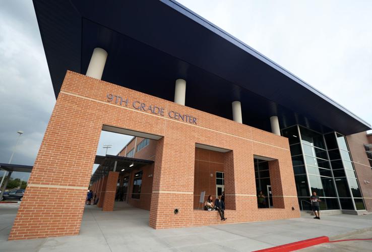 Dickinson Isd Opens School Year With New Ninth Grade Center Local