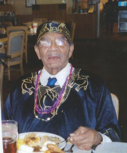 Sterling Davis | Obituaries | The Daily News