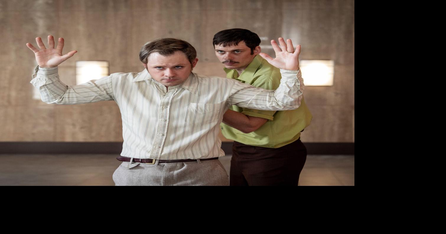 Gus Van Sant's “Dead Man’s Wire” is darkly funny, entertaining for a ...