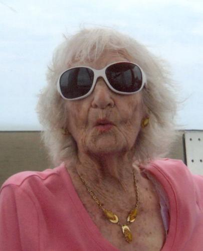 Dorothy Weaver | Obituaries | The Daily News