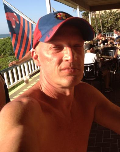 Ted Bennett | Obituaries | The Daily News