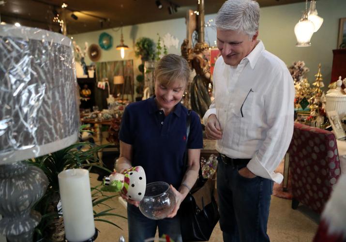 Small businesses enjoy their day in the holiday spotlight | Local News ...