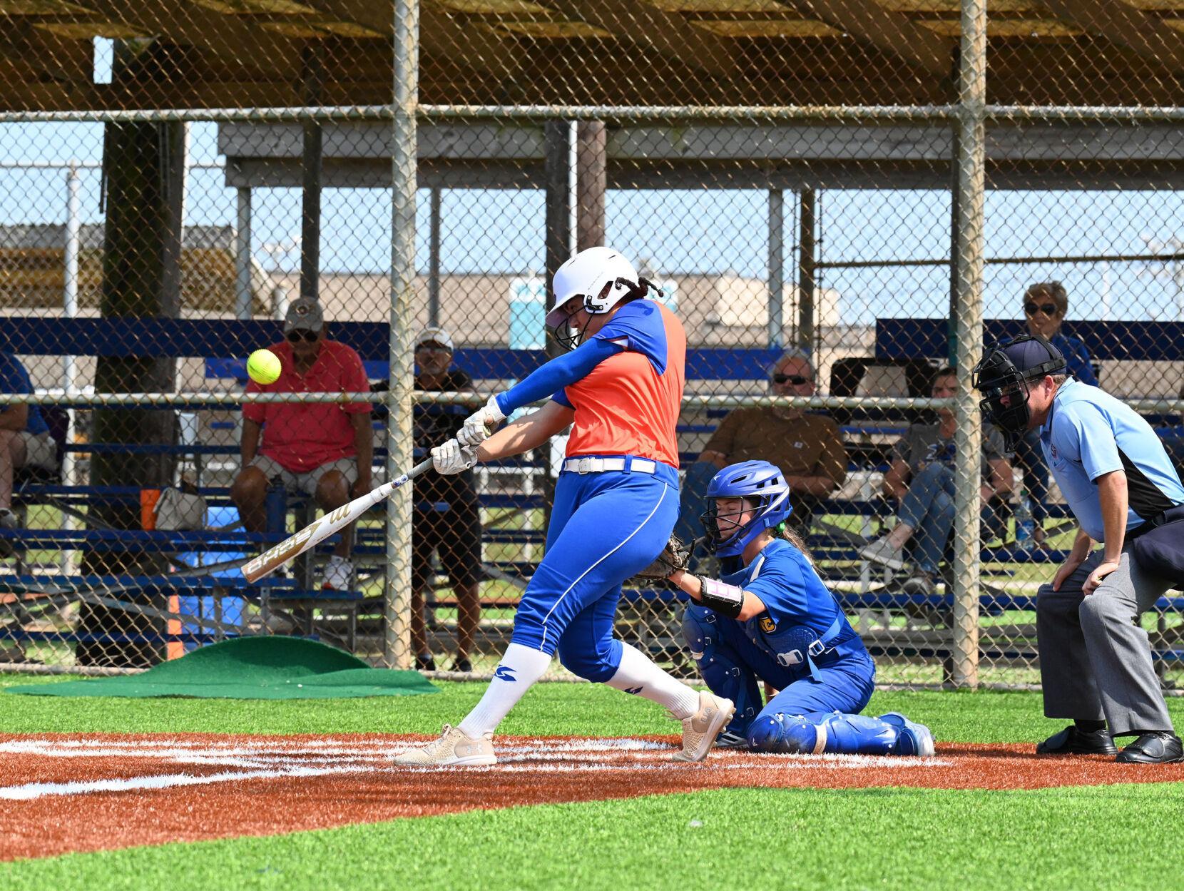 Galveston College softball blanks Tyler Junior College, advances to 2nd ...