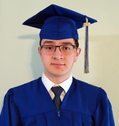 Valedictorian: Alfredo Rivas | Special Sections | The Daily News
