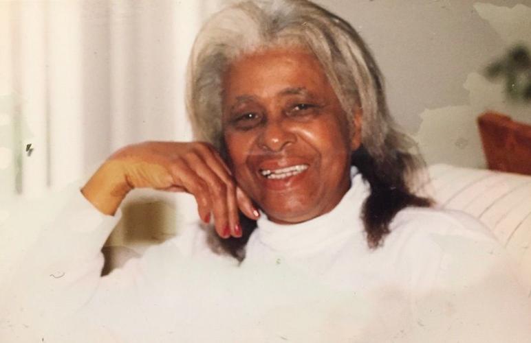 Bernadine L. Perry | Obituaries | The Daily News
