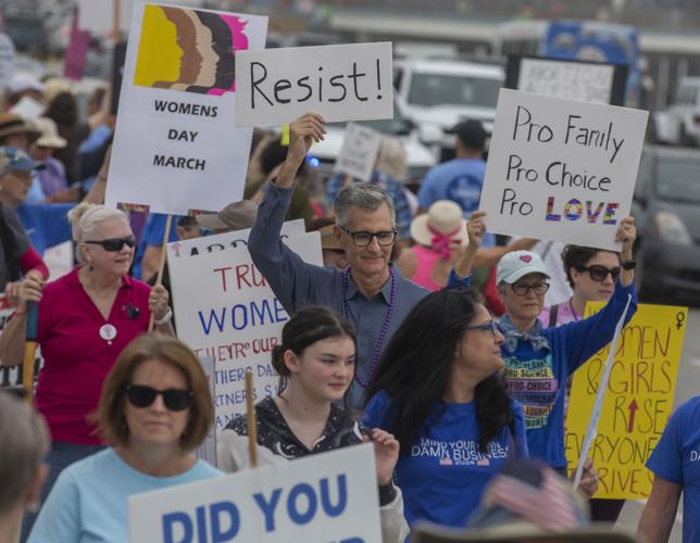 Unite & Resist Protest March draws large crowd to Galveston's seawall ...