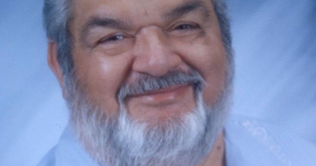 Clarence Daniel Bright | Obituaries | The Daily News