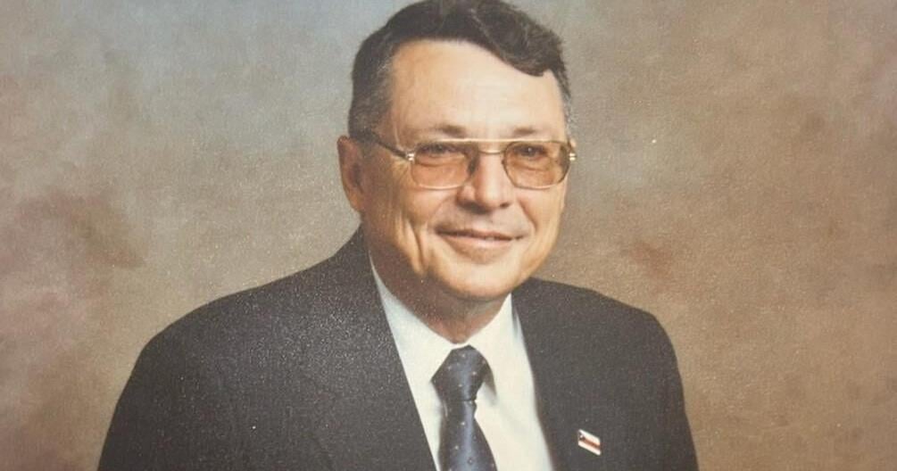 James Ernest Jim Buckner | Obituaries | The Daily News