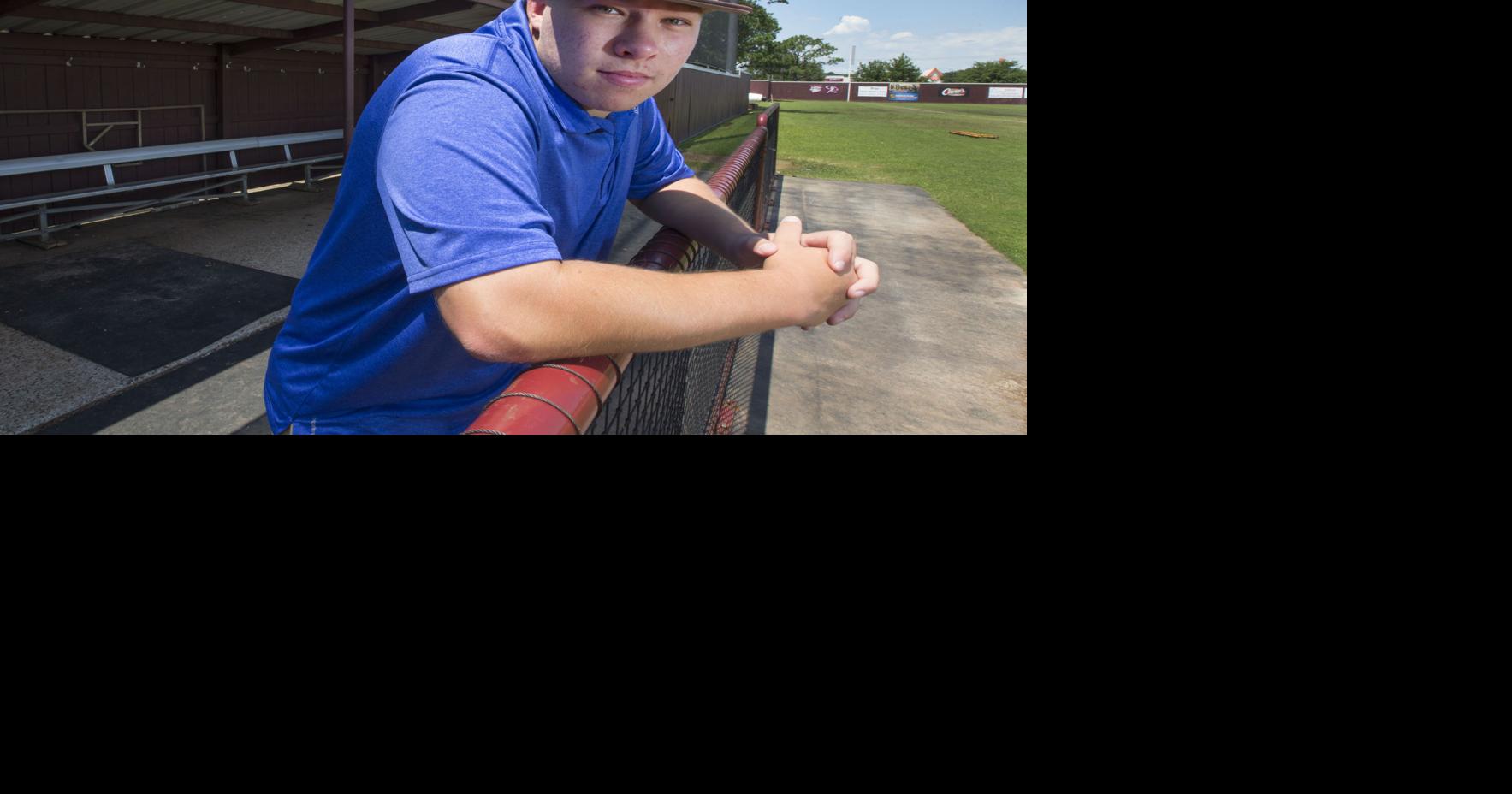 Clear Creek's Gavin Howe earns rare team manager college scholarship ...