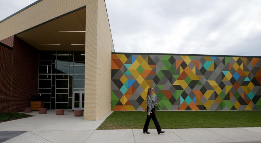 Santa Fe ISD opens new art wing on site of mass shooting | Local News ...