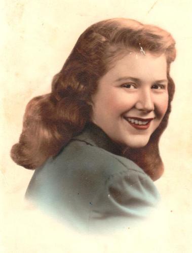 Lisbeth Ann Crunk Carlson | Obituaries | The Daily News