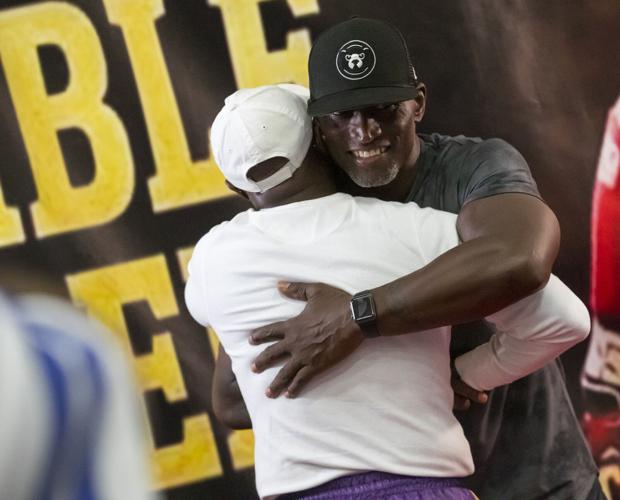 Kimble Anders honored ahead of hall of fame induction | Local News ...