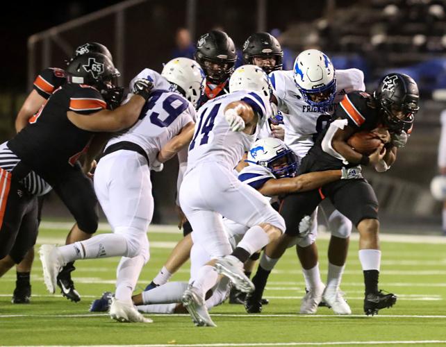 Friendswood honors a friend with a victory over Texas City | High ...