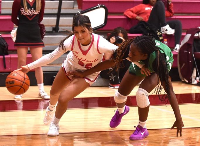 Basketball roundup for Dec. 9, 2025 | High School Sports | The Daily News