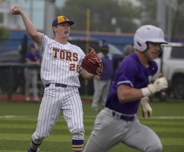 Errors derail Ball High’s effort in rocky loss to Angleton | High ...