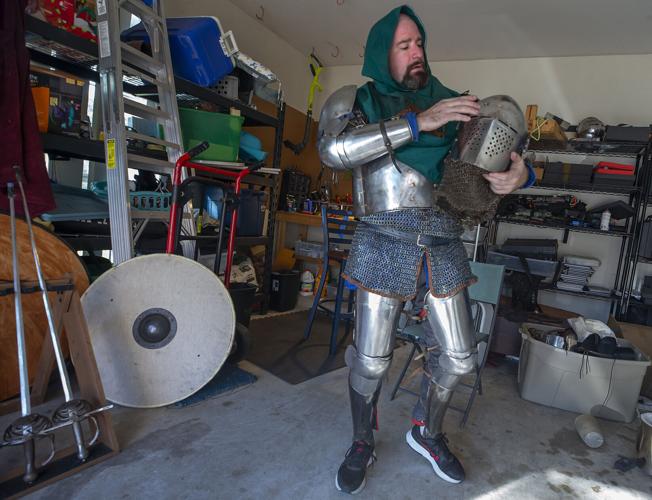 League City police officer suits up in knight's armor for charity ...