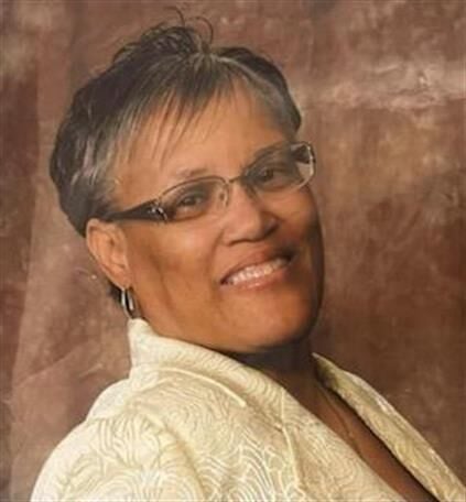 Joyce Marie Ellis | Obituaries | The Daily News