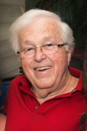 Robert “Bob” Morin Moore | Obituaries | The Daily News