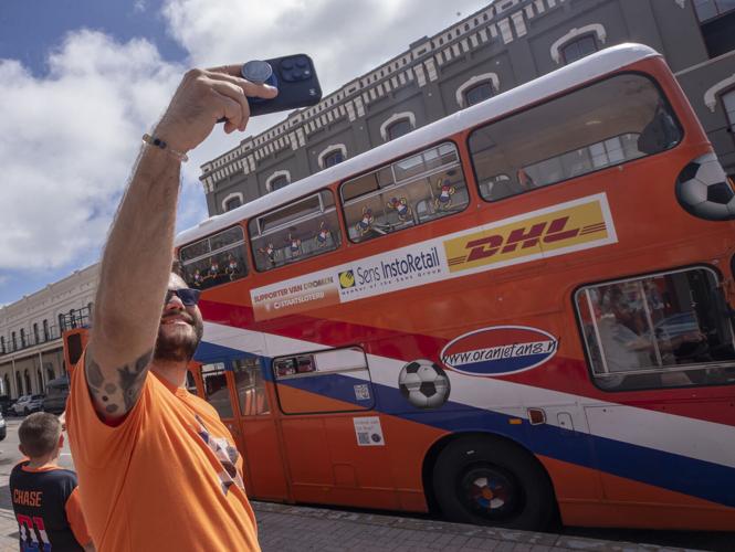 Galveston leaders tout city's welcoming history as Dutch Orange Bus ...