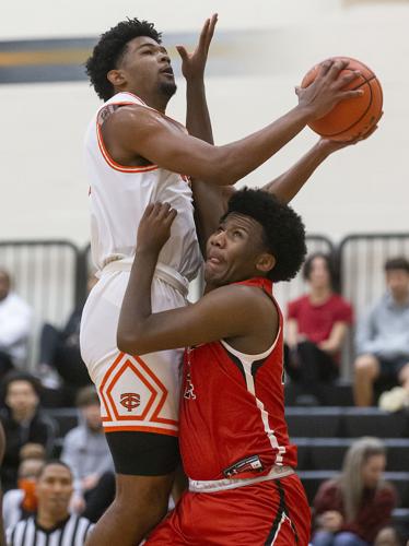 Texas City comes up just short in 22-5A showdown with Manvel | High ...