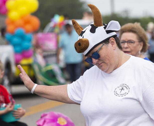 Parade kicks off Galveston County Fair & Rodeo | Local News | The Daily ...