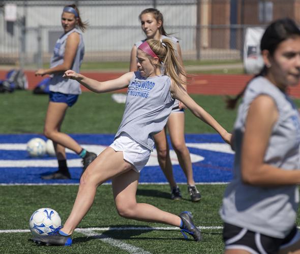 Friendswood heads into playoffs after dominating regular season | High ...