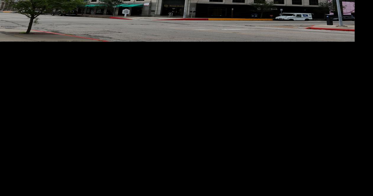 Developer eyes Frost Bank building for apartments | Biz Buzz | The ...