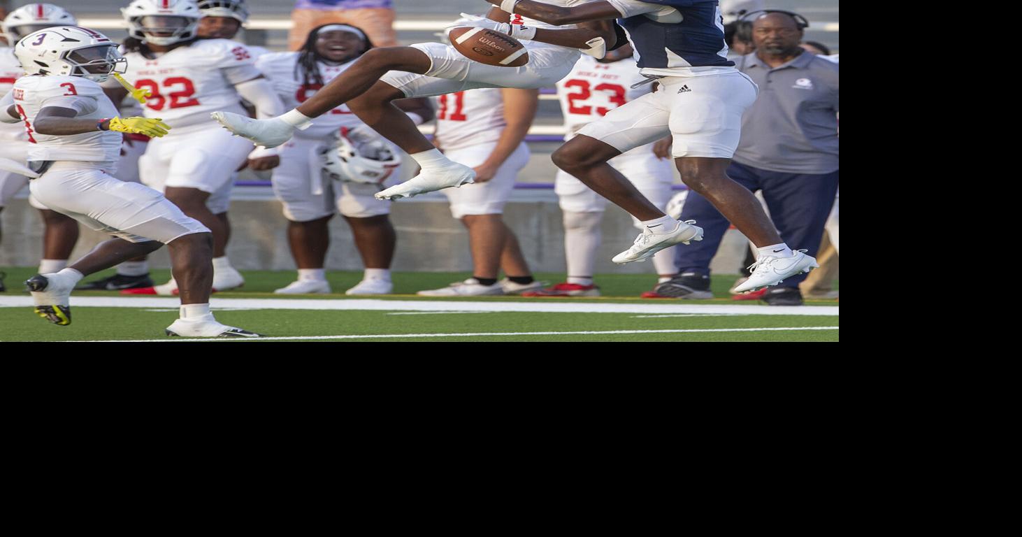 Rough start, penalties sink Ball High's season debut against Manvel ...