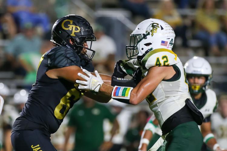 Santa Fe digs in, turns back Galena Park for district football win ...