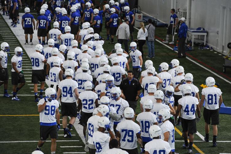 Air Force football team pulls together to try to provide correct focus ...