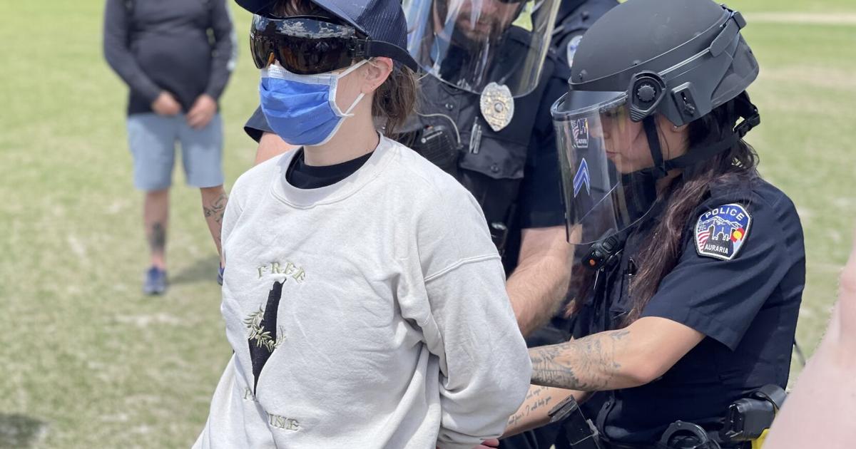 Police Arrest At Least 2 Dozen Pro Palestinian Protesters At Auraria