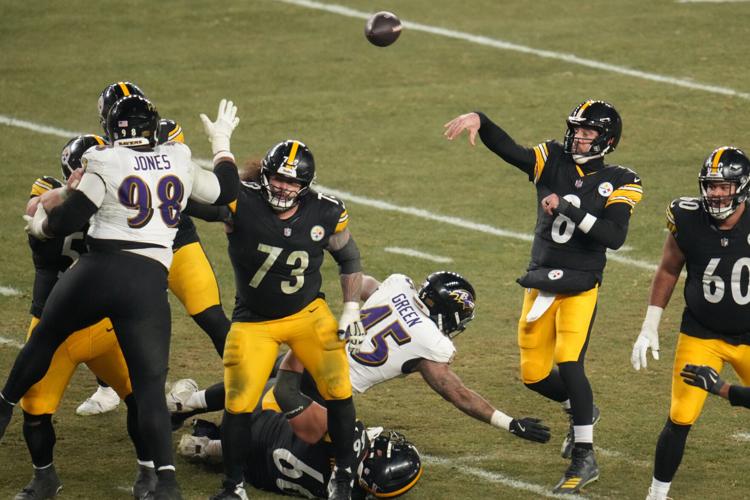 Rodgers and Steelers win AFC North, beating Ravens 26-24 after Loop ...