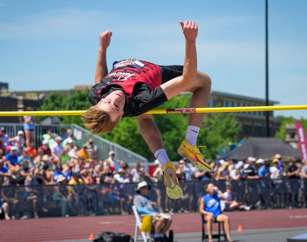 State track: Edgerton's Breck Anderson goes back-to-back as Division 2 ...