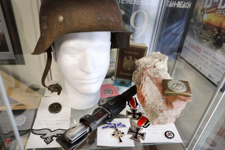 Honoring the fallen: Milton couple visit military cemeteries | Local ...