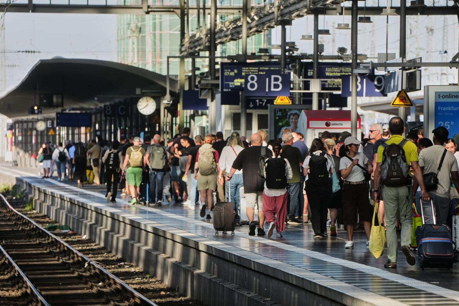 Germany Train Disruption | Nation/World | gazettextra.com