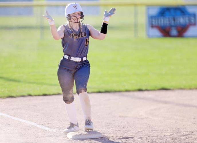 Hoenig drives in five runs to lead Beloit Turner to nonconference win ...