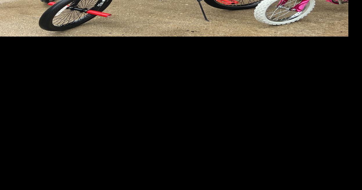 Parts to pedals: Janesville retiree rebuilds, donates bikes for new ...