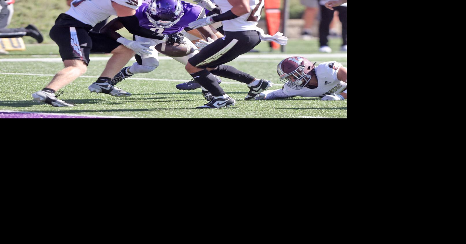 UW-La Crosse topples UW-Whitewater with 51-yard field goal as time ...