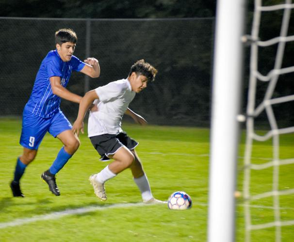 In his final Janesville rivalry matchup, Craig's Kaster scores hat ...