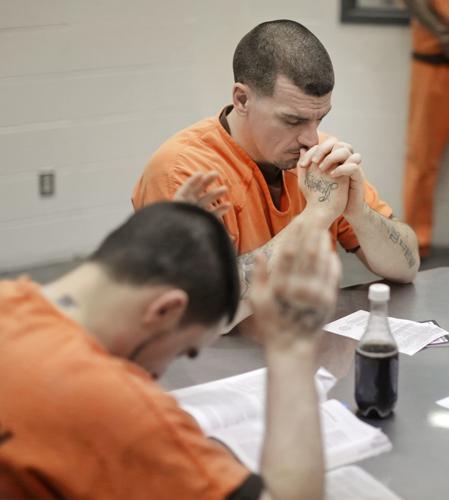 Ministers deliver holiday message to Rock County Jail inmates | Local ...