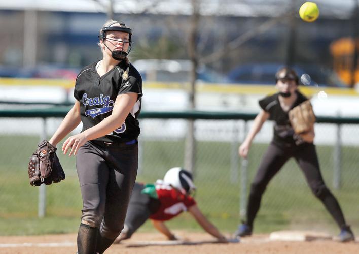 Big Eight-leading Craig, Middleton split doubleheader | Archives ...