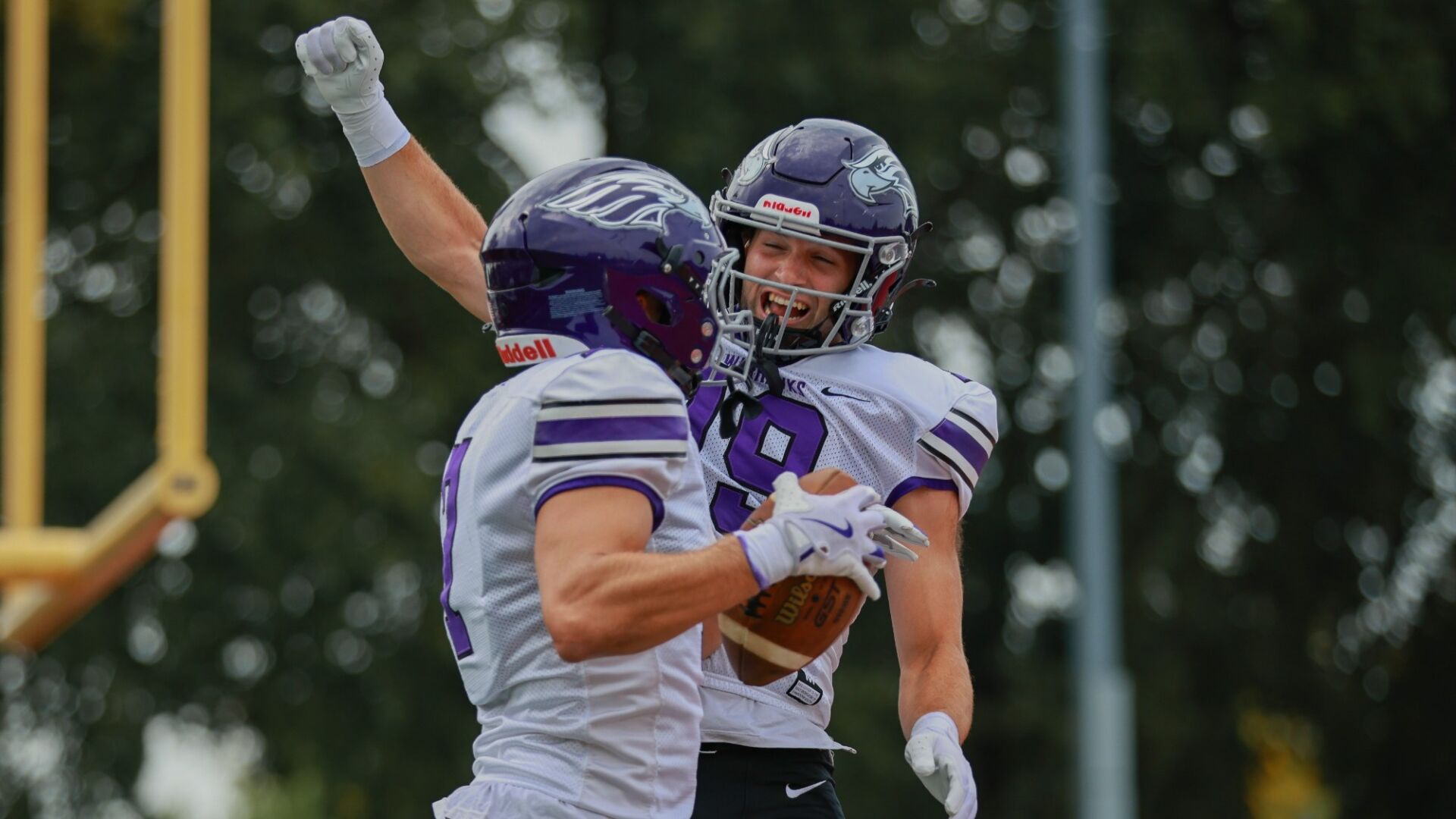 Division III College Football: Warhawks playing turnover-free football ...